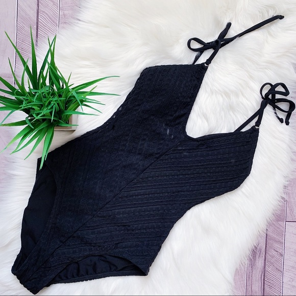 Robin Piccone | Swim | Robin Piccone Designer Black Onepiece Swimsuit ...